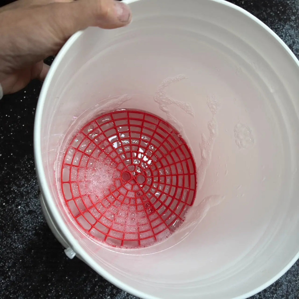 Detail-Lab 20L Heavy-Duty Detailing Bucket + Red Grit Guard – Detail Lab